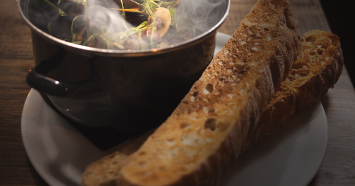 Best Restaurant: The Secret to Hook & Hoof's Smoked Clams and Mussels