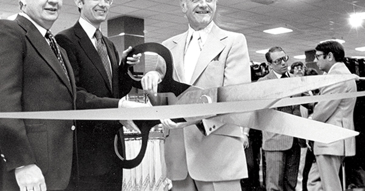 1977: Euclid Square Opens Among Cleveland's Mall Boom