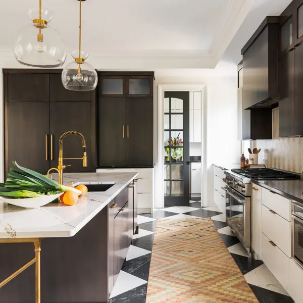 A Chateau-Style Solon Home Gives French-Modern Chic