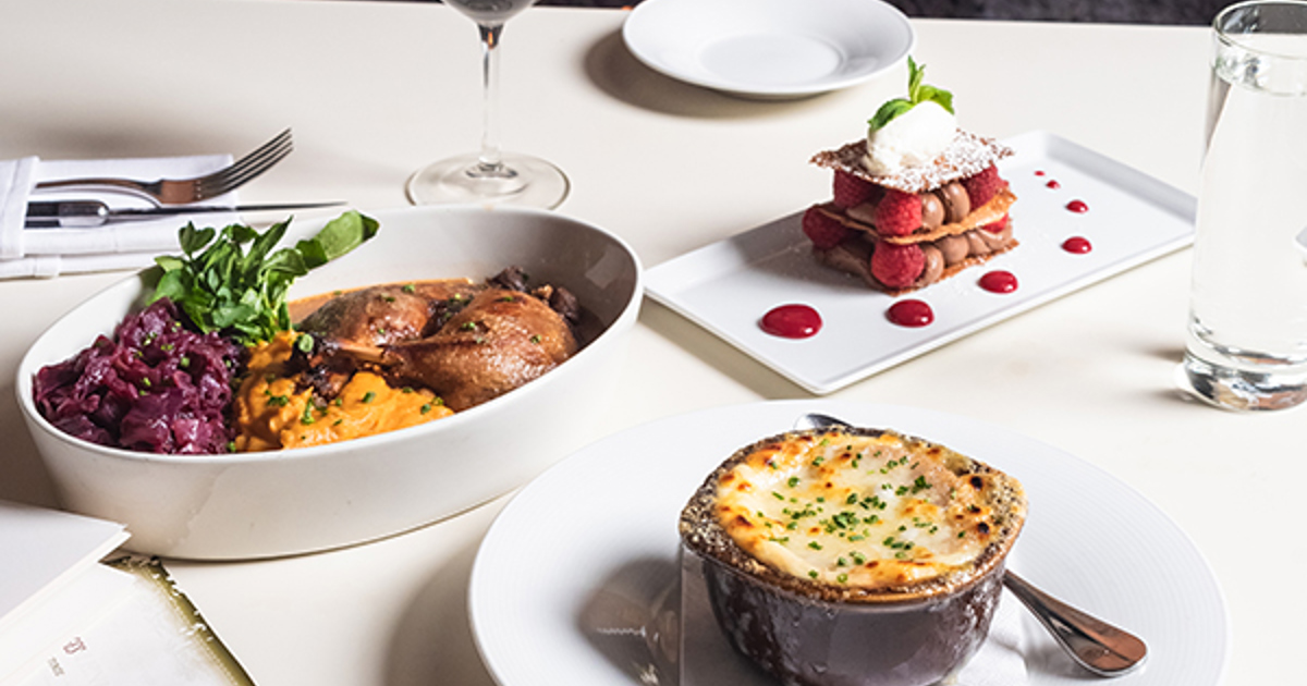 3 Dishes to Try at L'Albatros: Best Restaurants