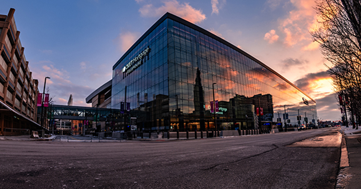 Rock Entertainment Group Launches Bid to Bring a WNBA Team Back to ...