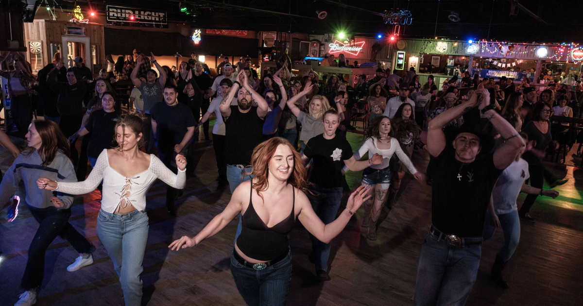 Thirsty Cowboys Brings Cleveland’s Line Dancing Community to Life