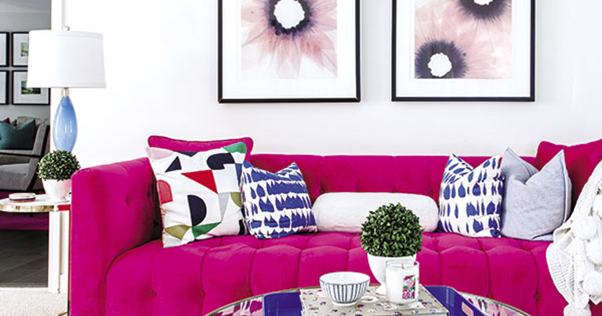 Designer Ingrid Porter Reinvents Her Living Room With Bold Colors