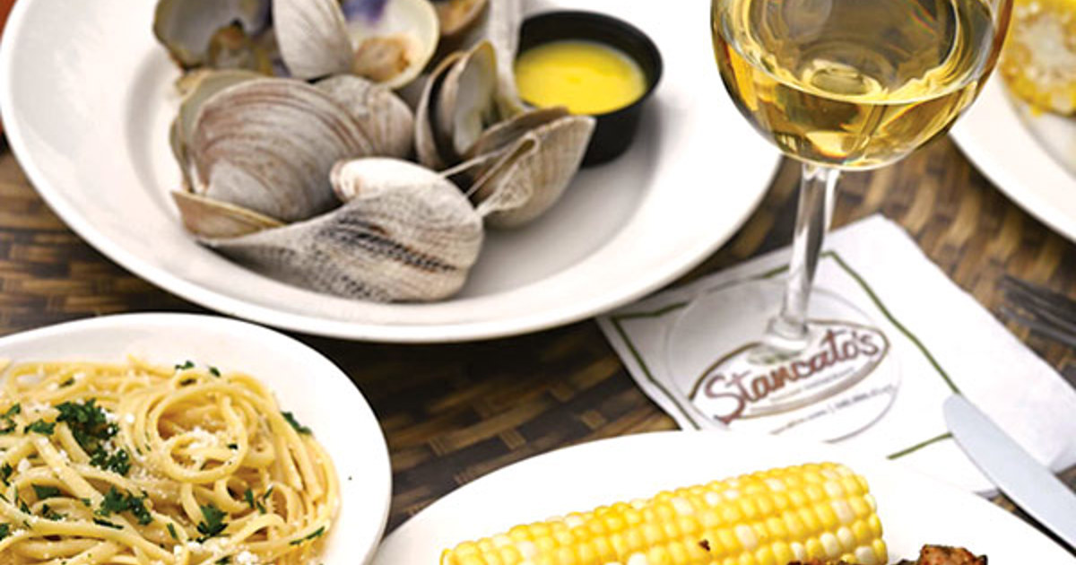 The 13 Best Clambakes in Cleveland and Northeast Ohio: Dining Guide