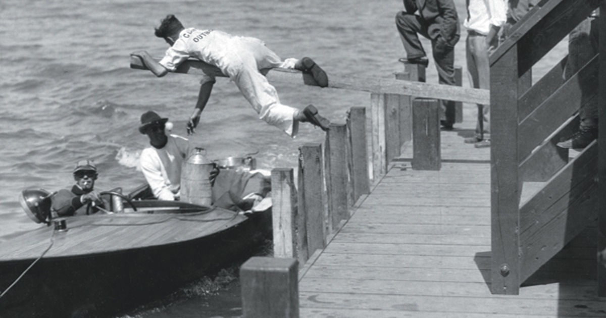 1930: Bored Clevelanders Set World Records